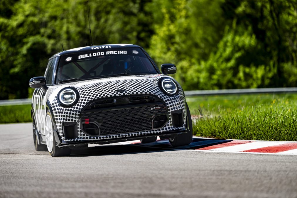Mini To Take On The Nürburgring, Again!